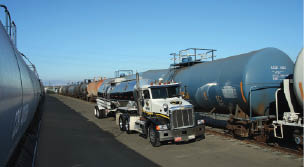 Photo Gallery: Intermodal diversity, Ventura Transfer | Bulk Transporter