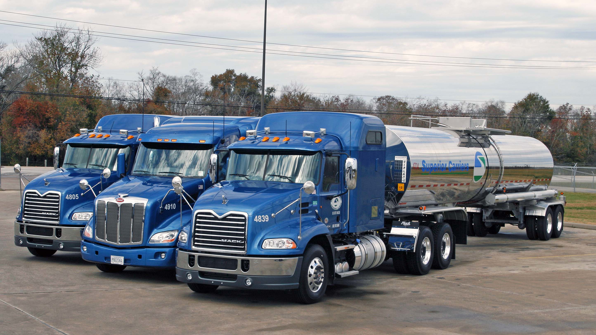 Superior Carriers wins first Heil Outstanding Performance Trophy | Bulk ...