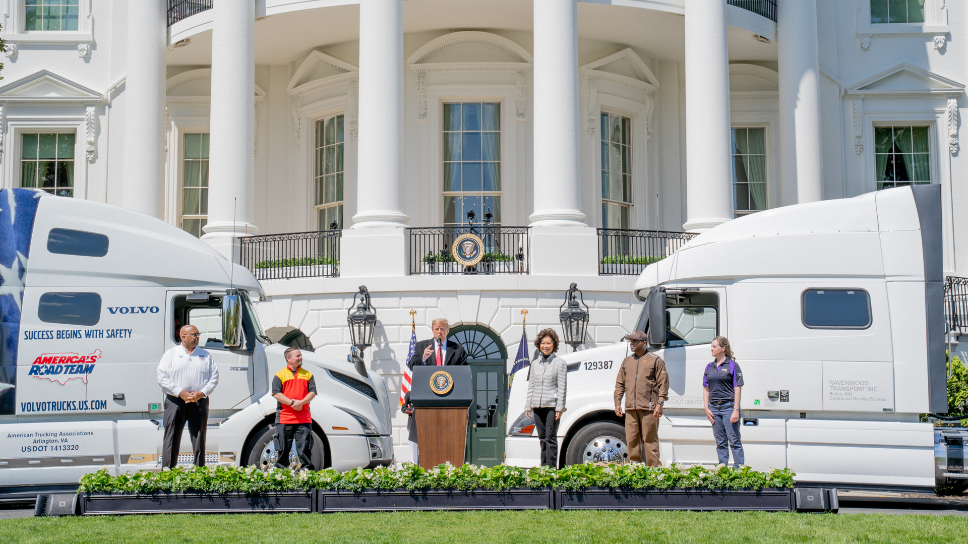 ATA, Trump honor truck drivers | Bulk Transporter