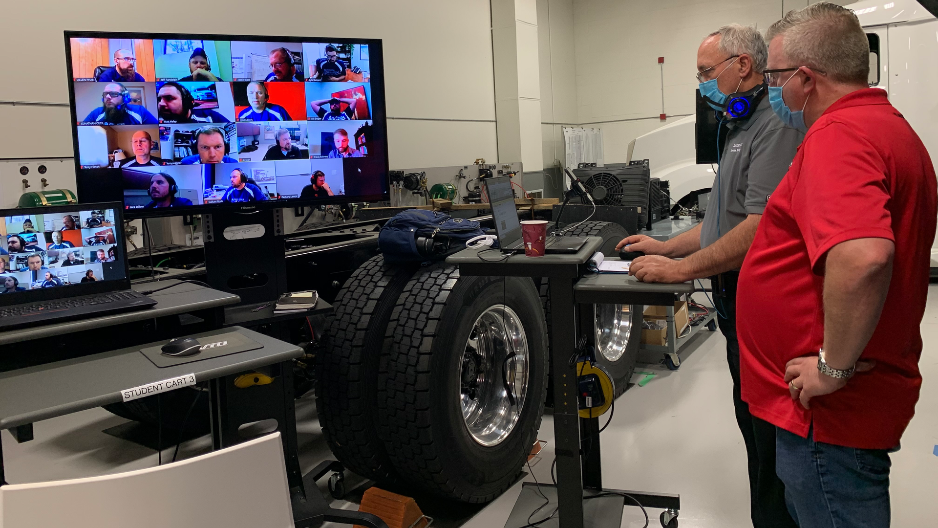 DTNA announces Technician Skills Competition winners | Bulk Transporter