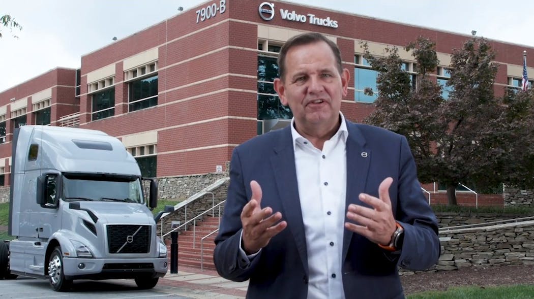 Volvo Trucks renews America’s Road Team sponsorship | Bulk Transporter