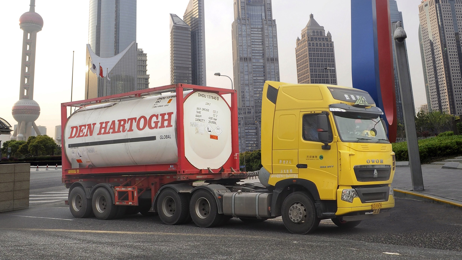Den Hartogh partners with XT Logistics | Bulk Transporter