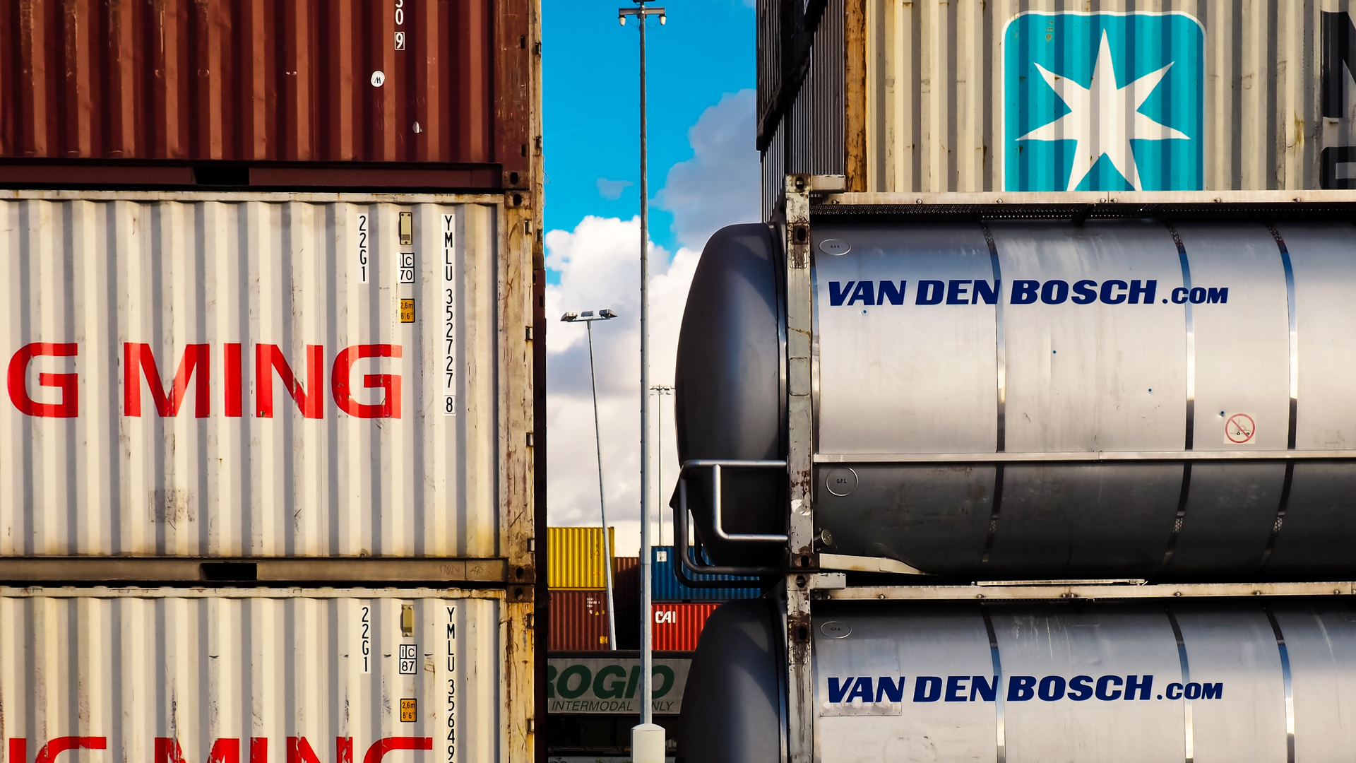 USDOT announces port infrastructure funding | Bulk Transporter