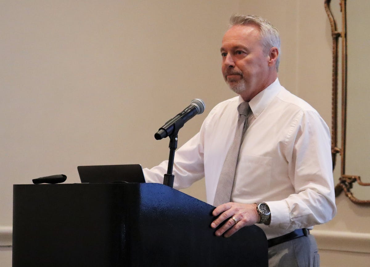 Inflationary pressure: P.S.I. touts automatic tire inflation at fleet ...