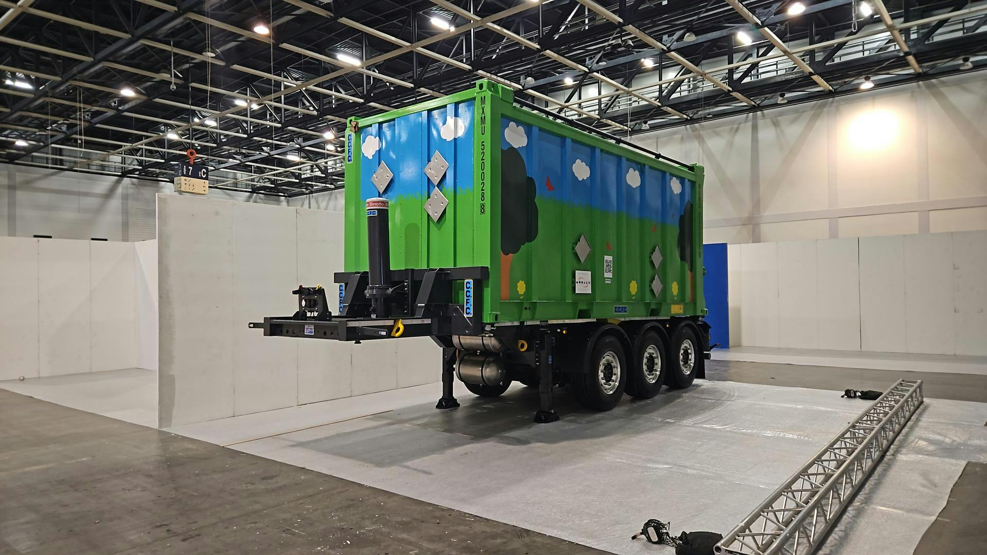 Modalis ‘revolutionizes’ bulk transport with ‘Butterfly’ container ...