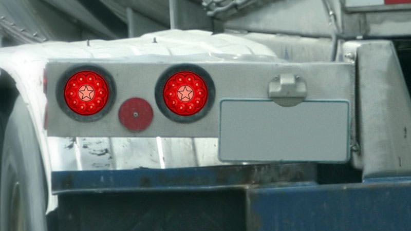 Optronics gives vehicle branding room to glow | Bulk Transporter